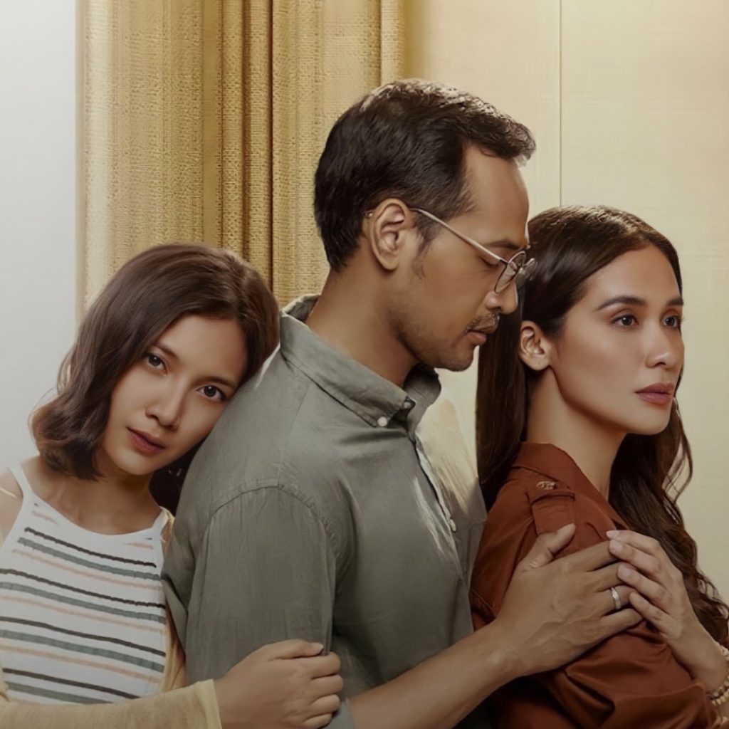 Noktah Merah Perkawinan (2022) Review by SINEKDOKS